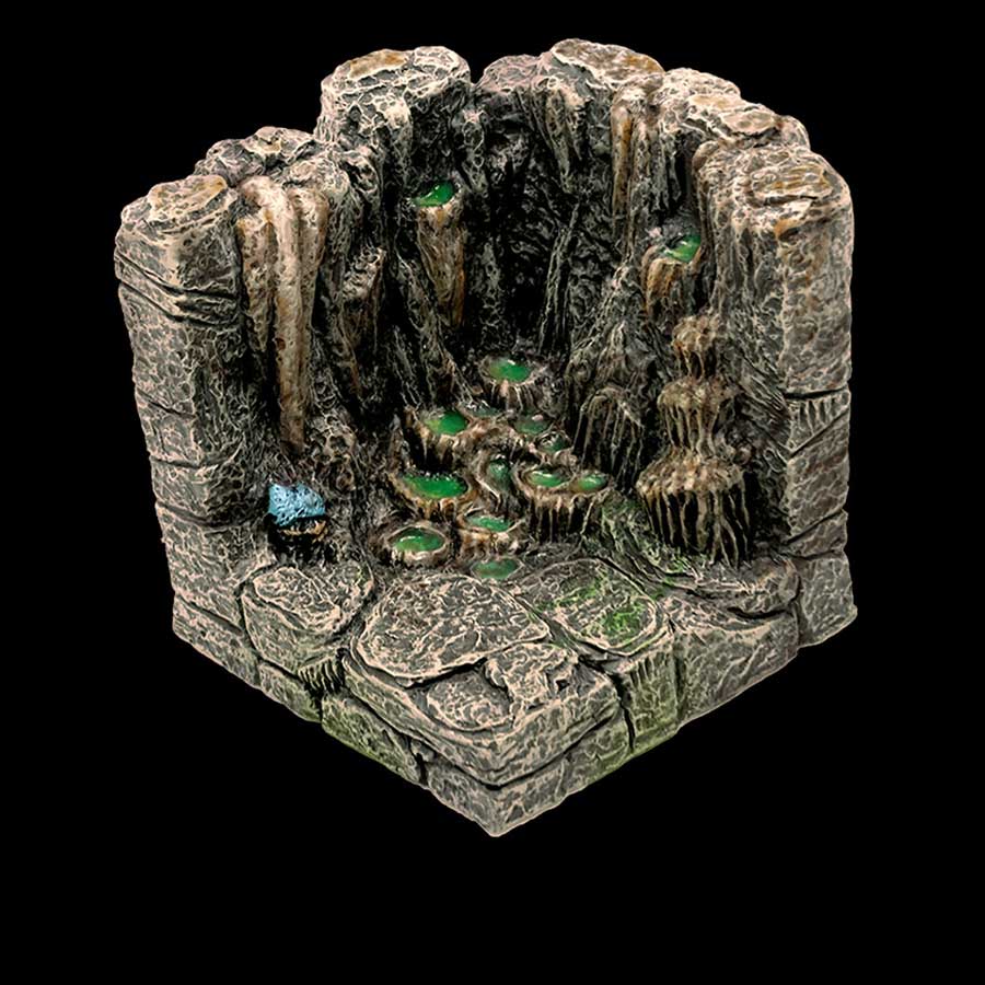 Cascading Pool Cavern Corner (Unpainted) – Dwarven Forge