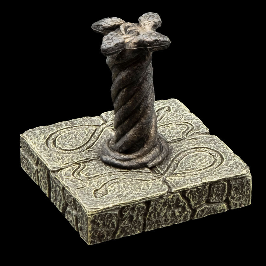 Floor with Twisted Snake Pillar (Painted) – Dwarven Forge