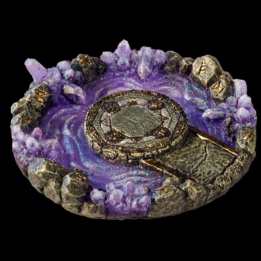 Magic Pool - Trapdoor Insert (Painted) – Dwarven Forge